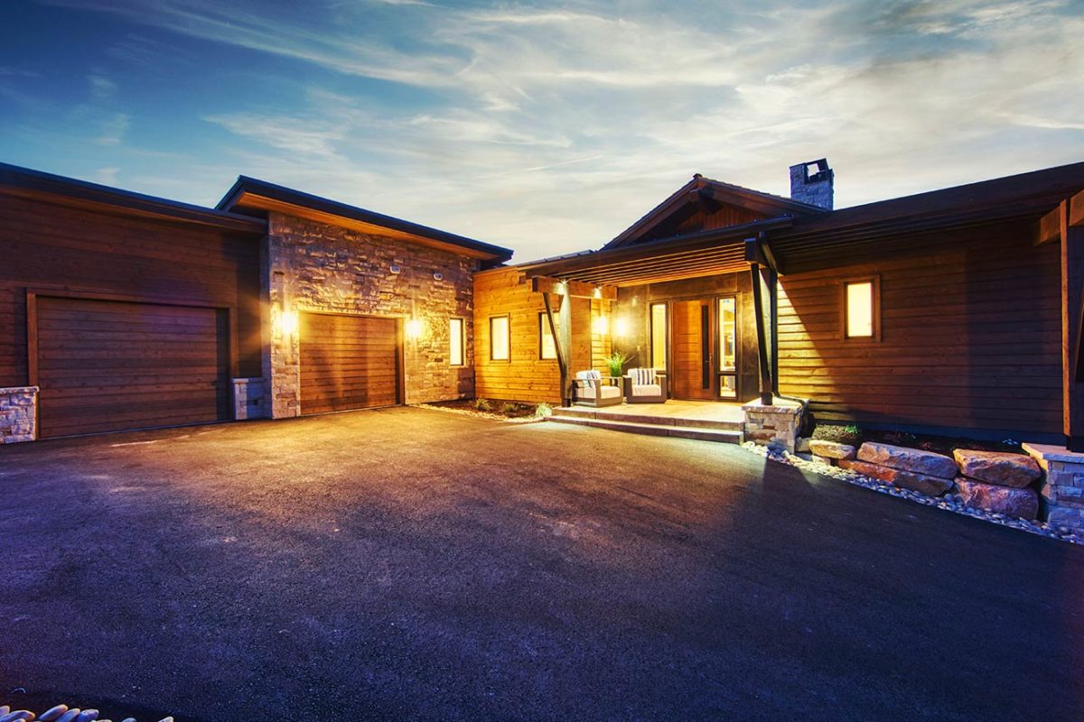 Whispering Hawk - Talisker Club